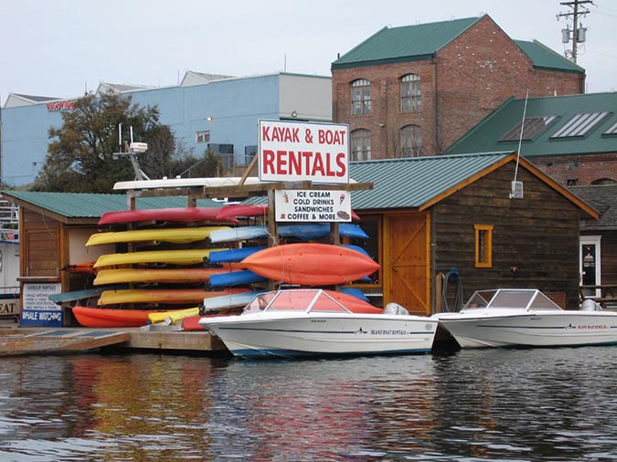 Lisa Hammel Gesner - Discover Victoria BC, International city of adventure.