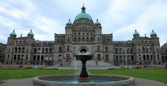 BC Parliament Buildings - Discover Victoria BC, International city of ...